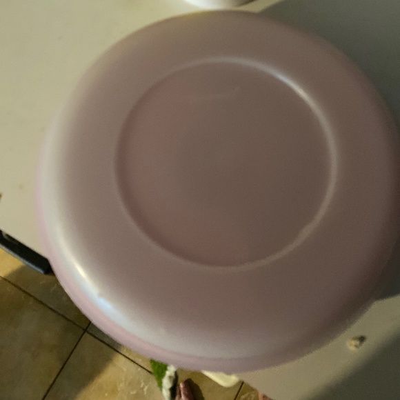Tupperware | Kitchen | Tupperware Vintage Pink Tupperware Chipveggie ...